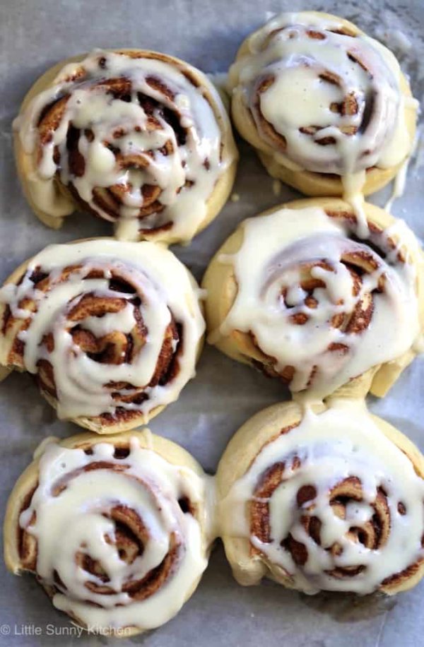 20 Unique Cinnamon Rolls Recipes - Three Olives Branch