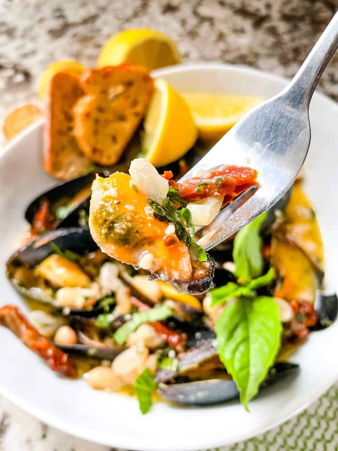 Copycat Maggiano's Tuscan Mussels - Three Olives Branch
