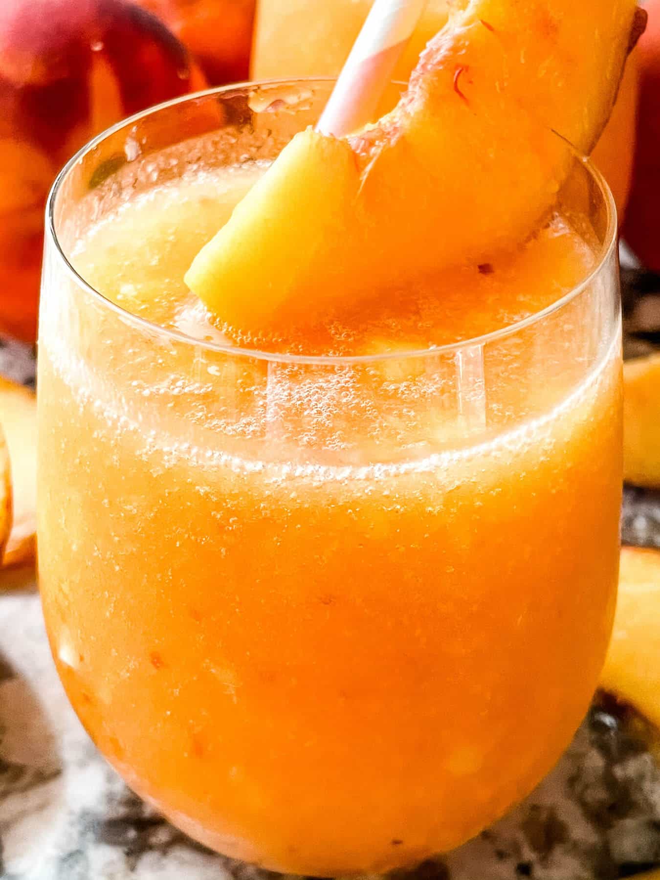 Copycat Outback Steakhouse Wallaby Darned Peach Cocktail - Three Olives ...